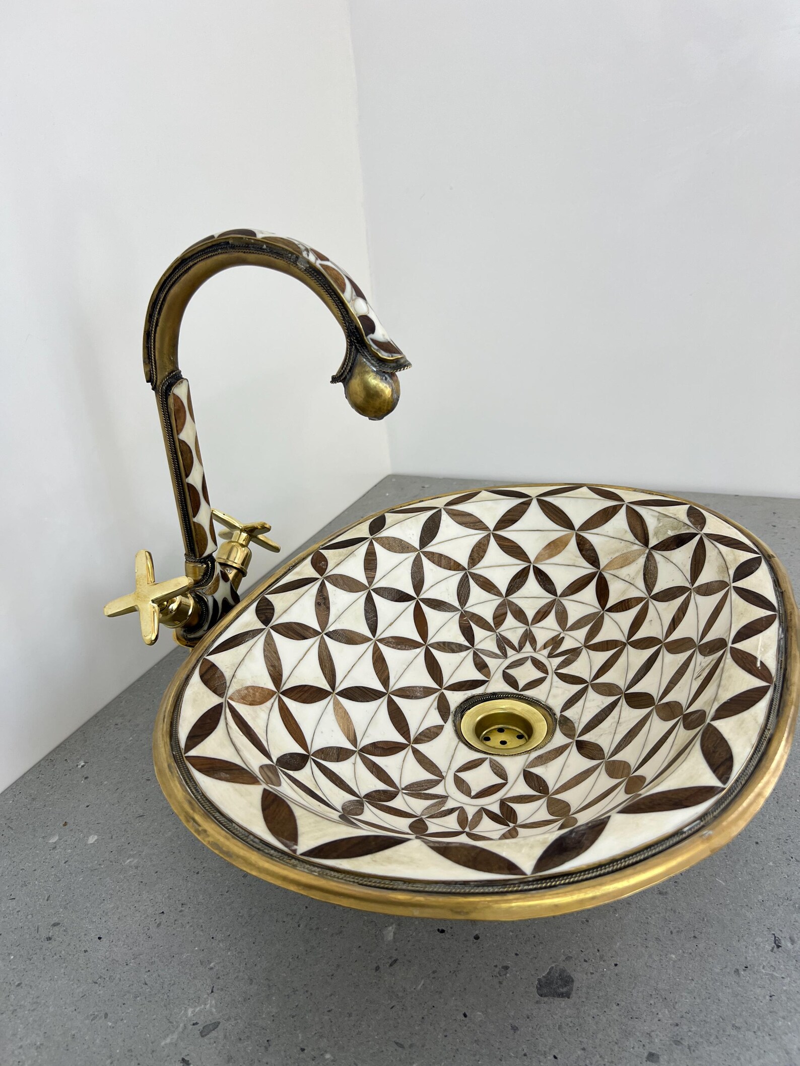 Brass Bathroom Vessel Sink Oval - Handmade Oval Wash Basin – Bone Inlay ...