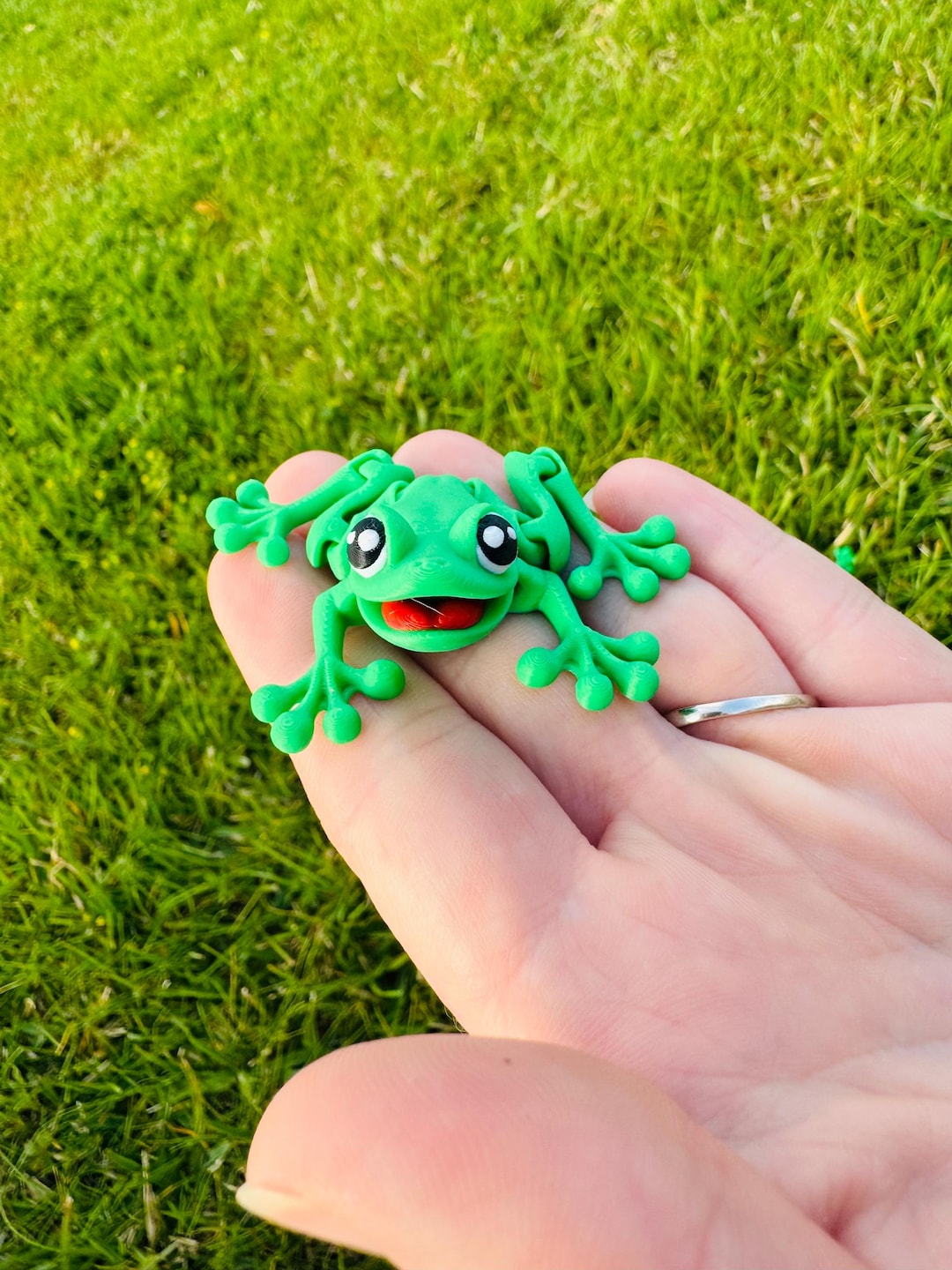 Cute Articulating Froggy - Fidget Desk Toy - Unique Gift - Etsy