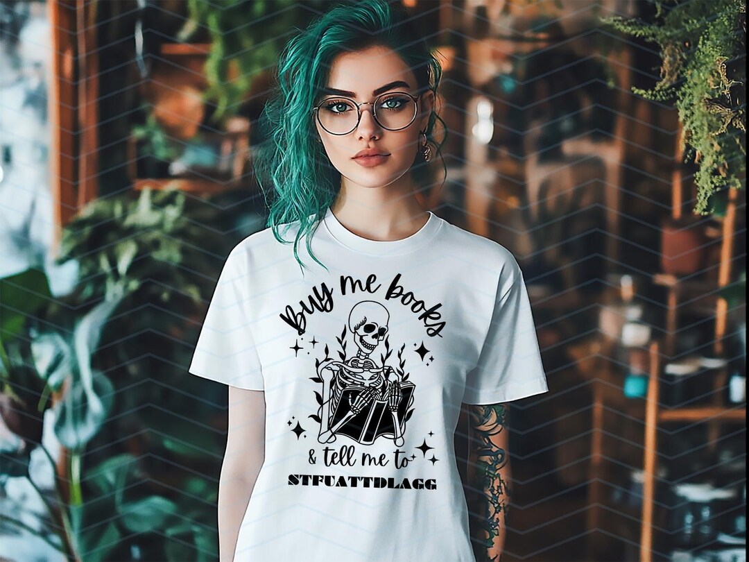 Smut Lover Dark Romance Lover Fantasy Reader Book Nerd Spooky Girl Goth ...