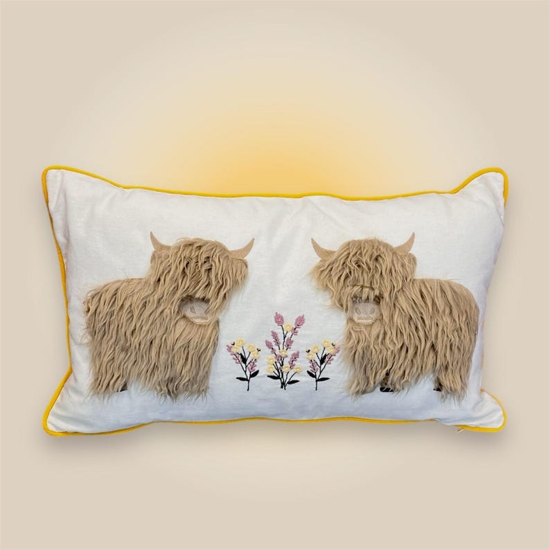 Highland Cow Cushion Fluffy and Floral Design Scatter Cushion Sofa ...