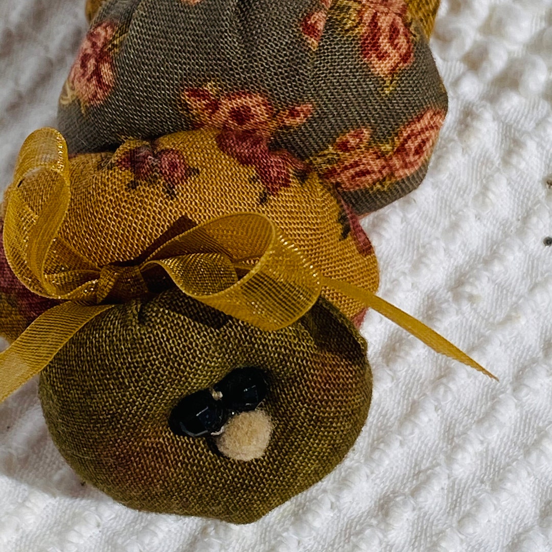 Digital Sewing Pattern Caterpillar Ornament 120cpdf - Etsy