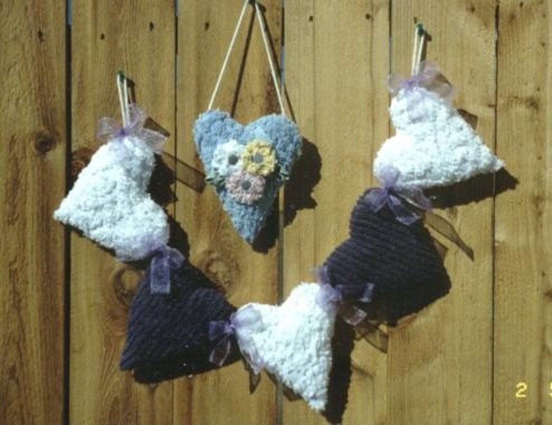 Digital Sewing Pattern - Heart With Yoyo Flowers / Heart Garland ...