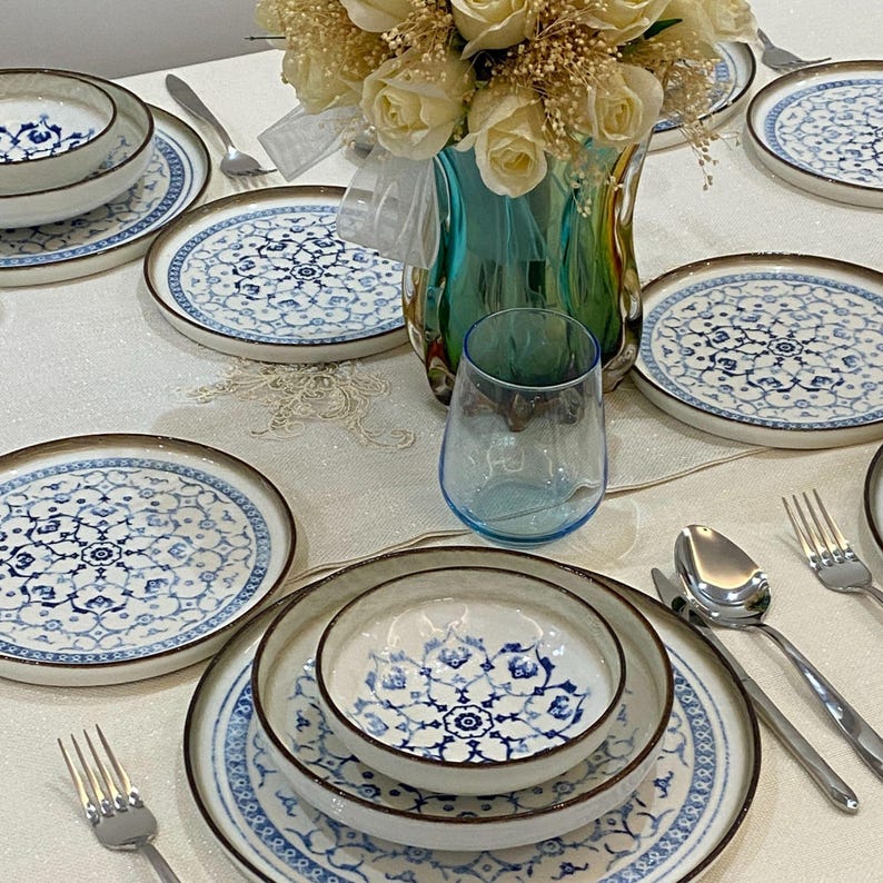 Vajilla de porcelana rústica azul: cuencos y platos para servir - Etsy ...