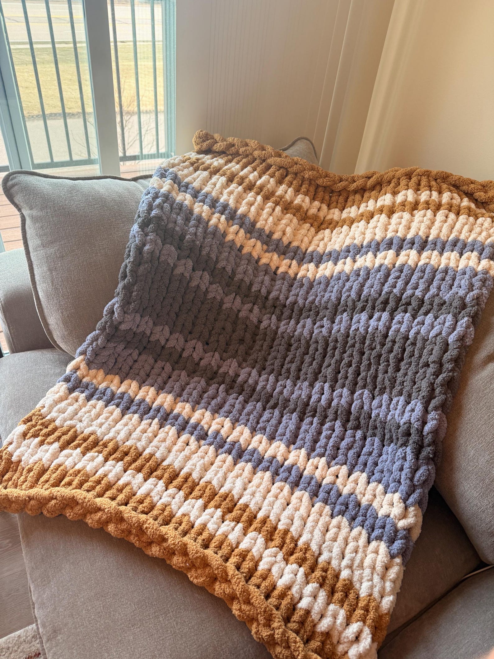 Finger-knitted Chunky Blanket – Plush Handmade Throw – Gift Ready ...