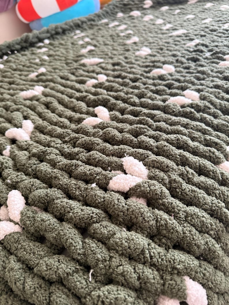 Finger-knitted Chunky Blanket – Plush Handmade Throw – Gift Ready ...