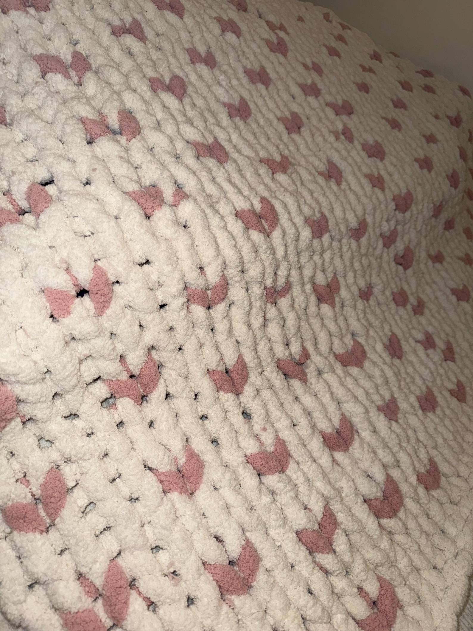 Finger-knitted Chunky Blanket – Plush Handmade Throw – Gift Ready ...