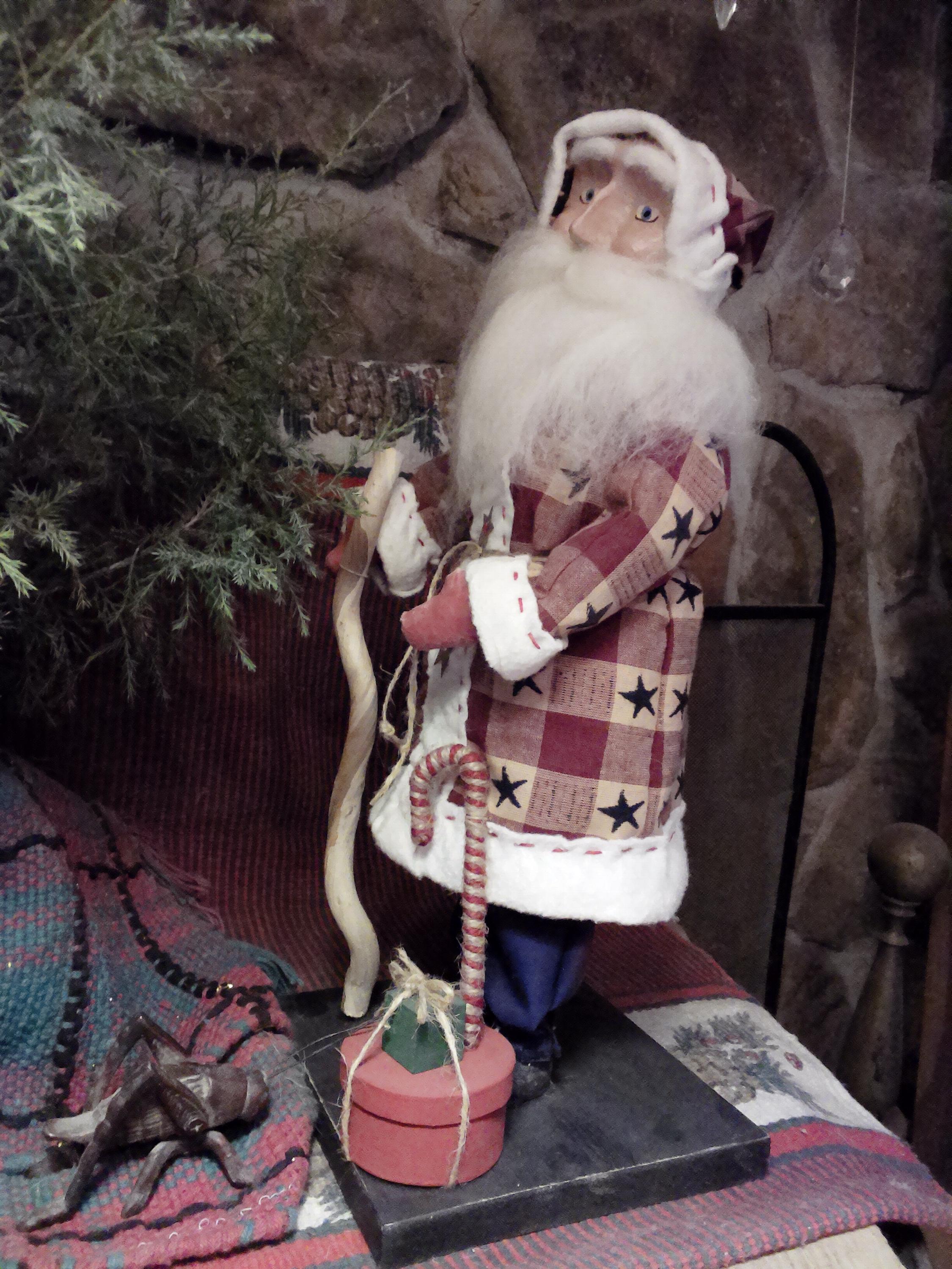 Primitive Santas, Holiday Decor, Perfect Gift for Santa Lover, Rustic ...