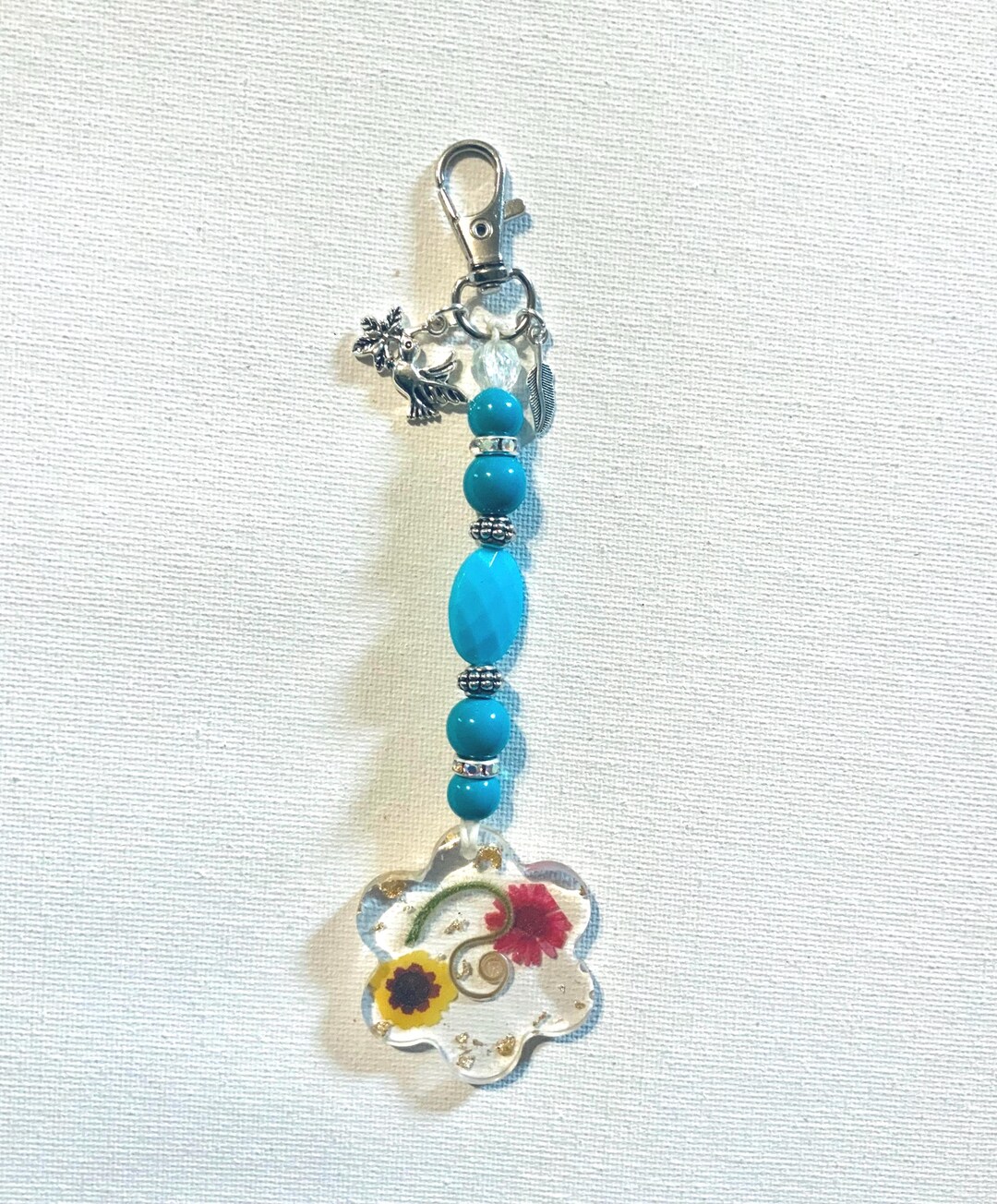 Beautiful Cucumber Tendril Keychain - Etsy