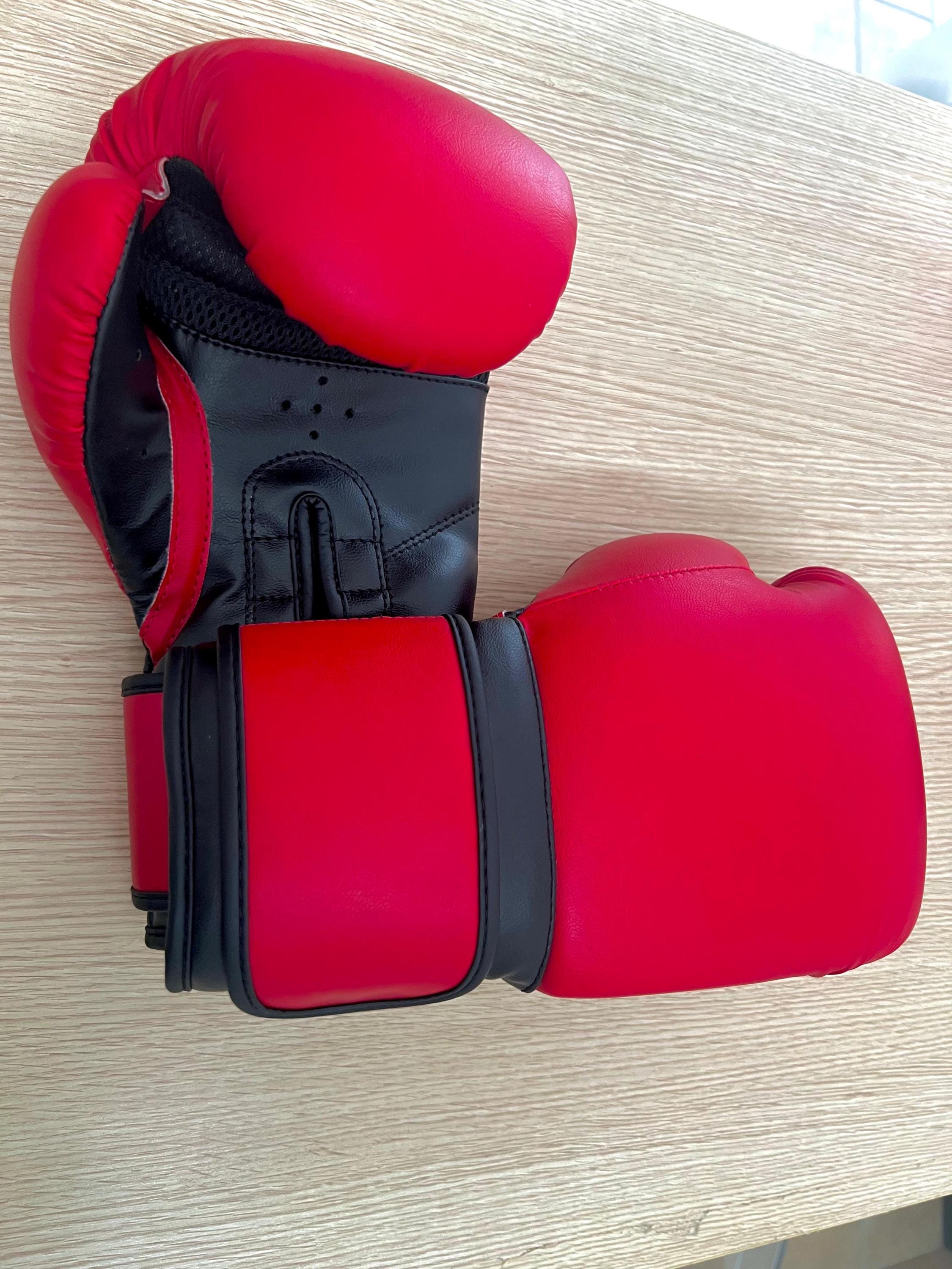Boxing Gloves - Customized Boxing Gloves - Custom Logo and Name on ...