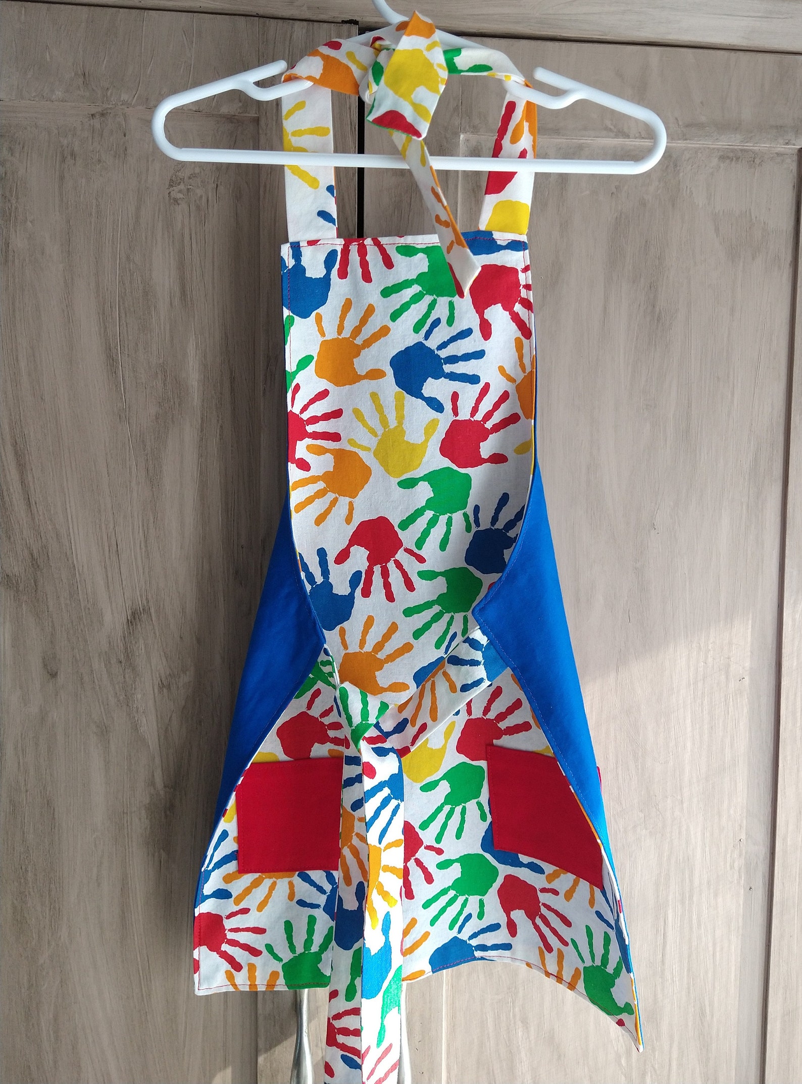 Childs Apron, Handprint Art, Unisex, Apron for Art Parties, Messy ...