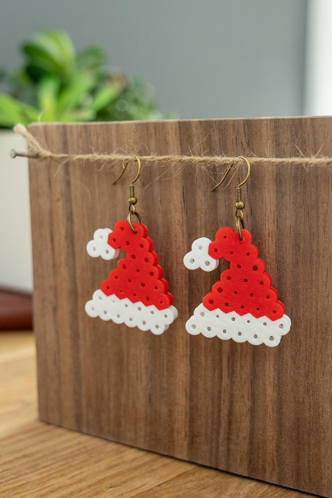 Santa Hat Perler Bead Earrings, Christmas Antique Brass Jewelry - Etsy