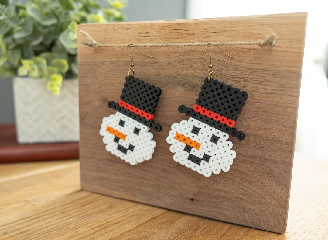 Perler Bead Snowman Earrings: Fun Christmas Jewelry - Etsy