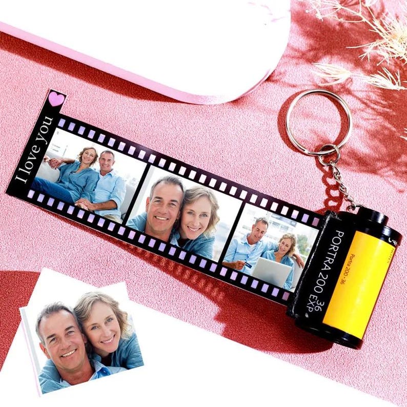 Personalized Film Roll Keychain With Custom Text and 5-20 Photos ...