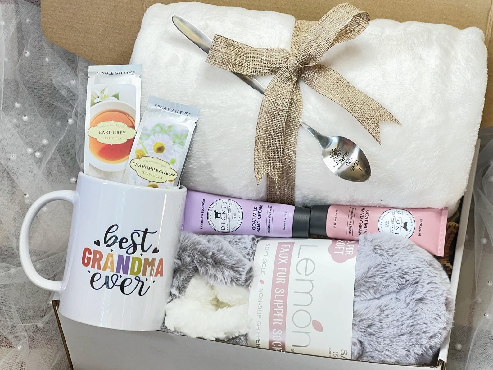 Gift Box Grandma Gift Birthday Grandma Christmas Gifts Grandma ...