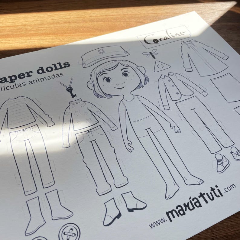 Coraline - Muñeca de papel imprimible - Etsy México