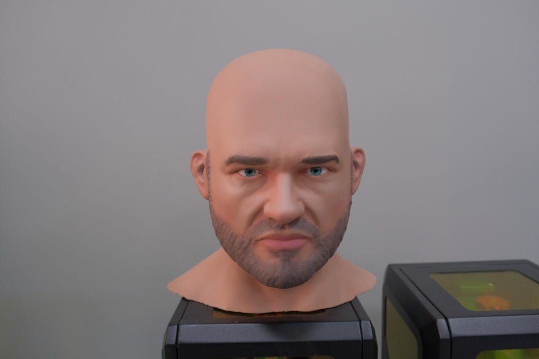 Bob Snake Plissken Lifesize Figurine | Kurt Russell Life Size Bust ...