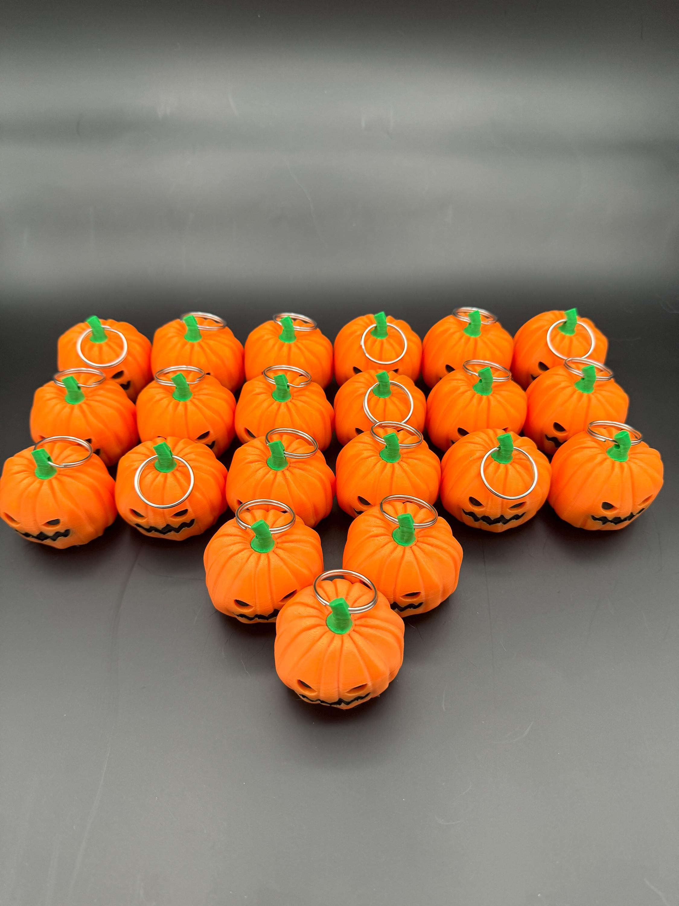 3d-printed Pumpkin Jack-o-lantern Keychain, Halloween Decor ...