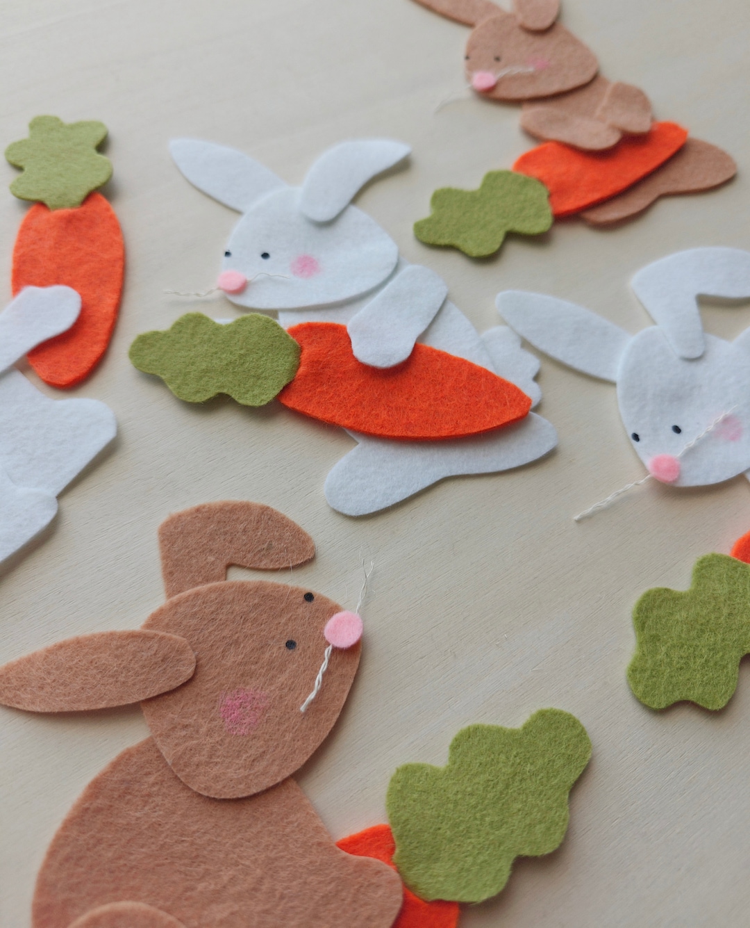 5 Little Bunnies Five Little Bunnies Felt Story Easter Felt Stories ...