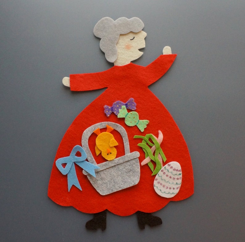There was an Old Lady who Swallowed a Chick Felt Story // Felt | Etsy