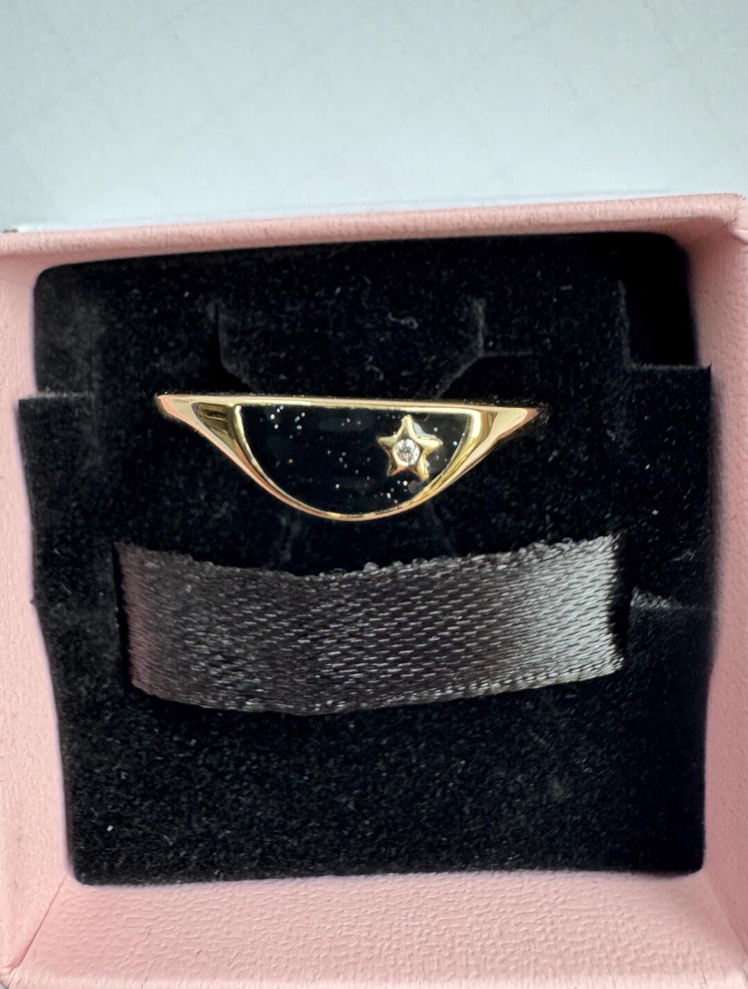 Original PANDORA Ladies Signet Ring With Enamel and Zirconia Gold ...