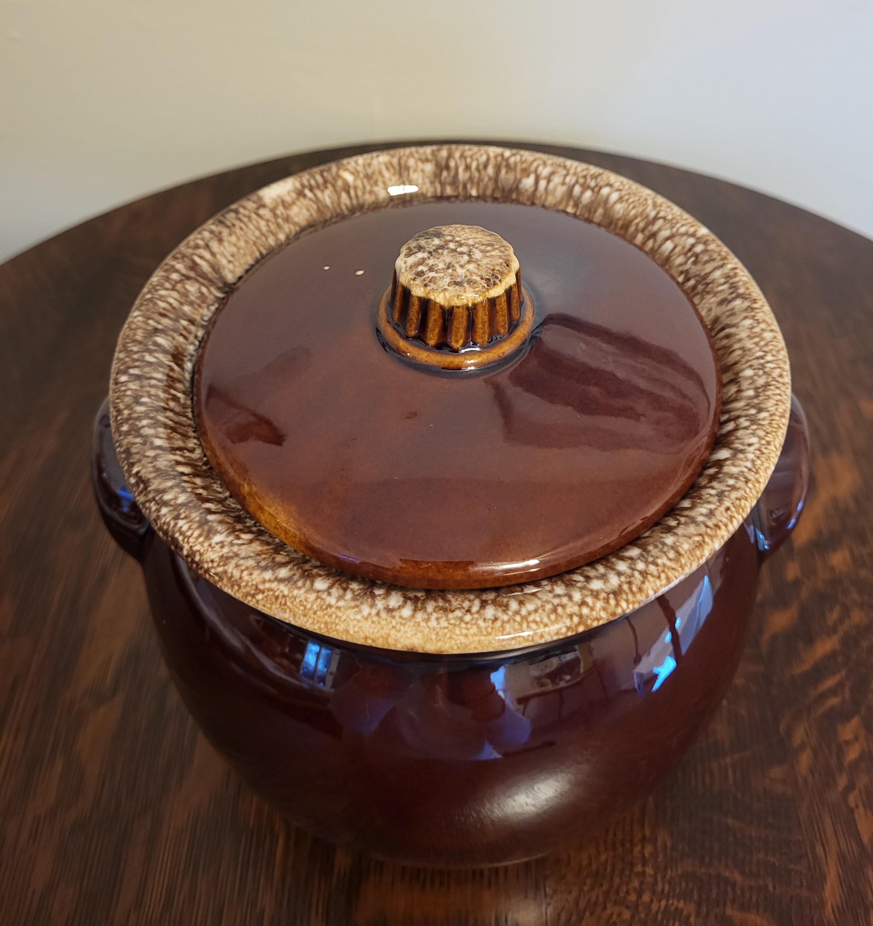 Vintage Bean Pot by Hull Pottery - Etsy