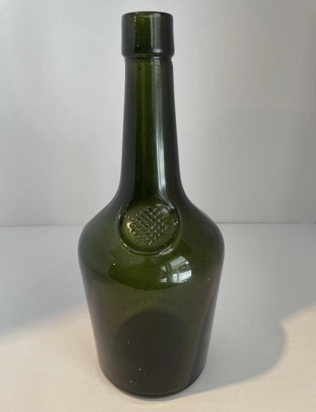 Vintage VAT 69 Wm. Sanderson & Sons Green Glass Whiskey Bottle - Etsy