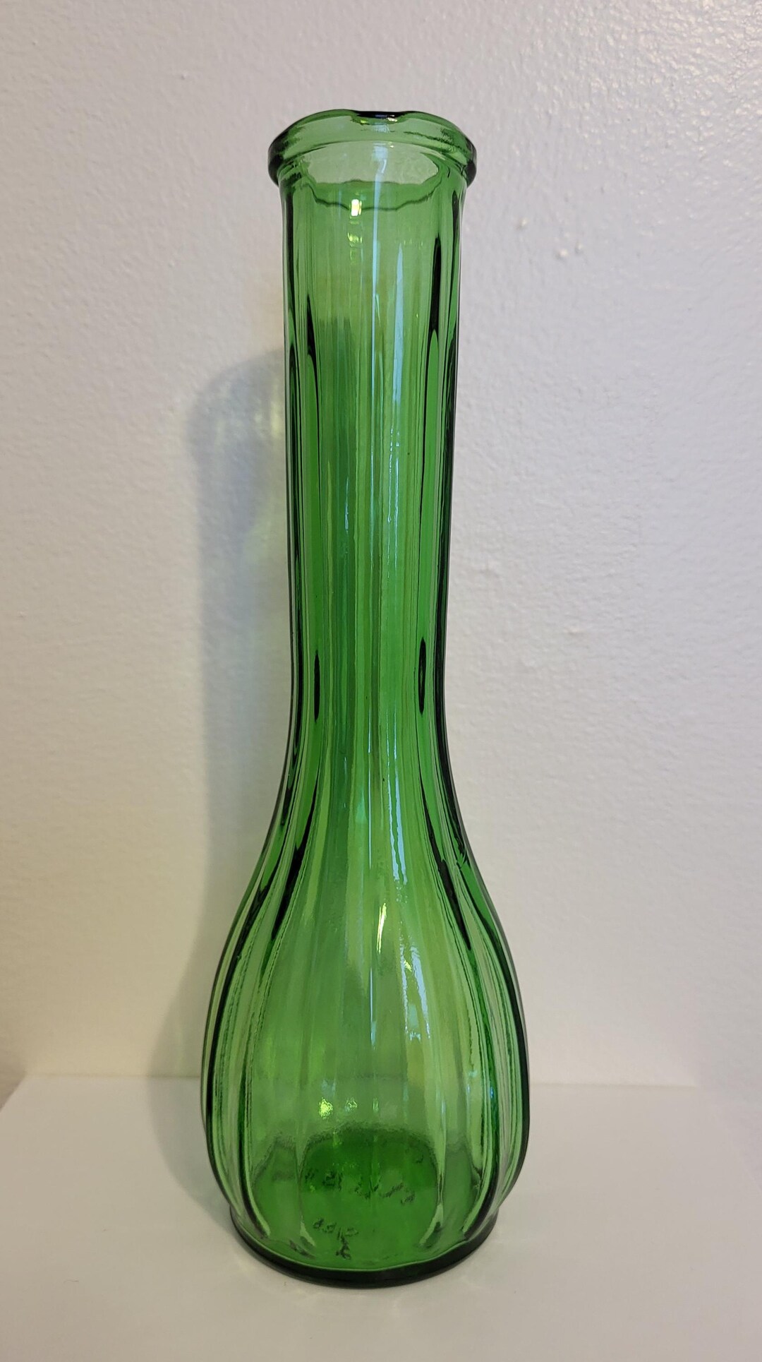 Vintage Fluted Green Glass Bud Vase - Etsy