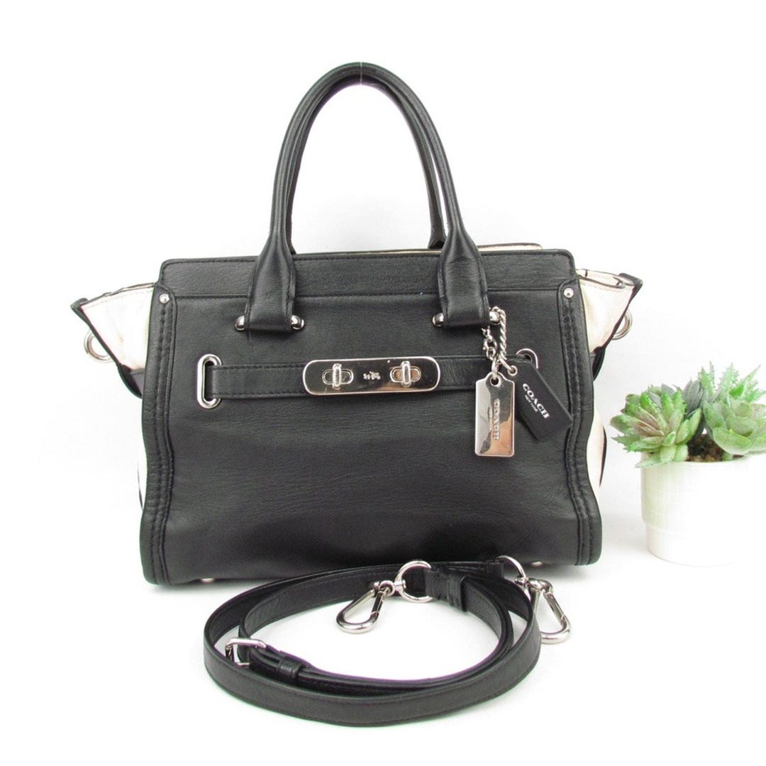 COACH Swagger 27 Small Satchel in Pebble Leather - Etsy