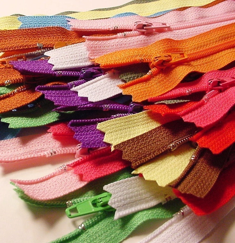 Your Choice of 25 9 Inch YKK Zippers Mix and Match Red Orange - Etsy