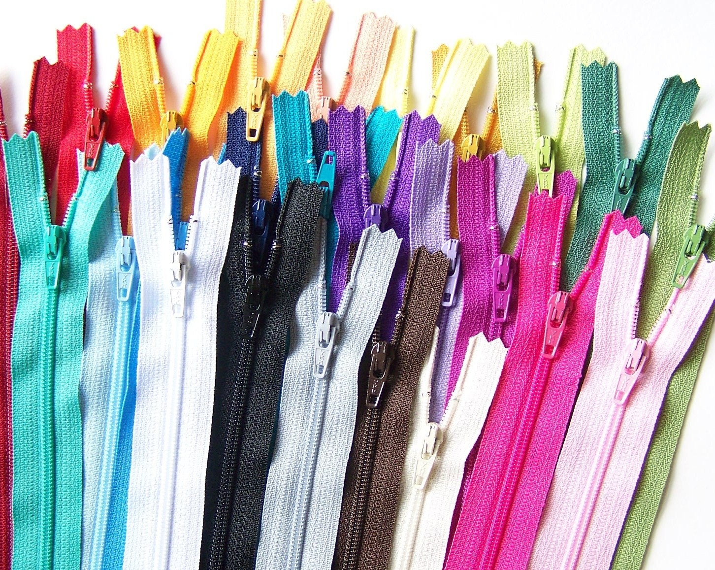 Your Choice of 10 9 Inch YKK Zippers Mix and Match Choose - Etsy