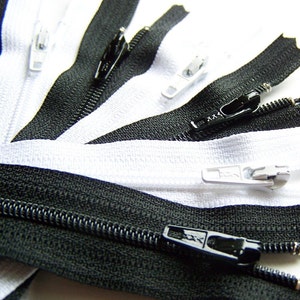 Black and White 4 Inch Zipper Bundle 20 Zippers - Etsy
