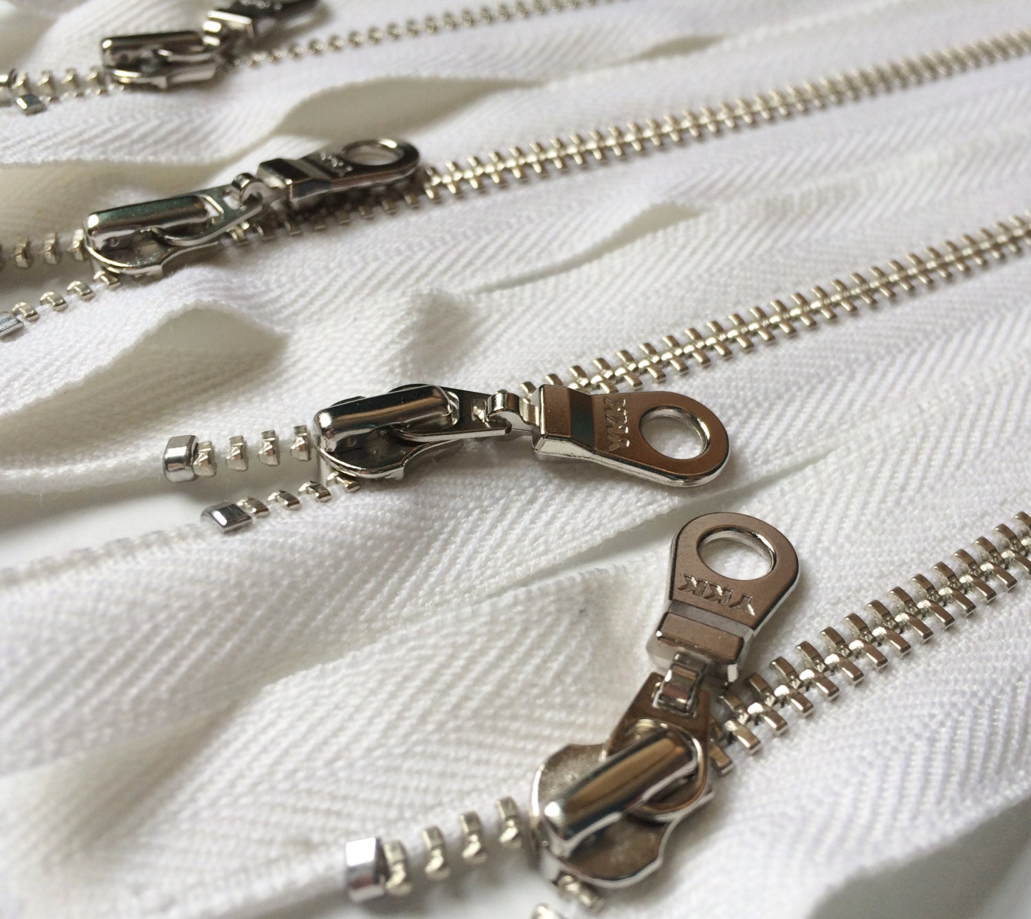 YKK Organic Nickel Metal Zipper Donut Pull White 5 Pieces - Etsy