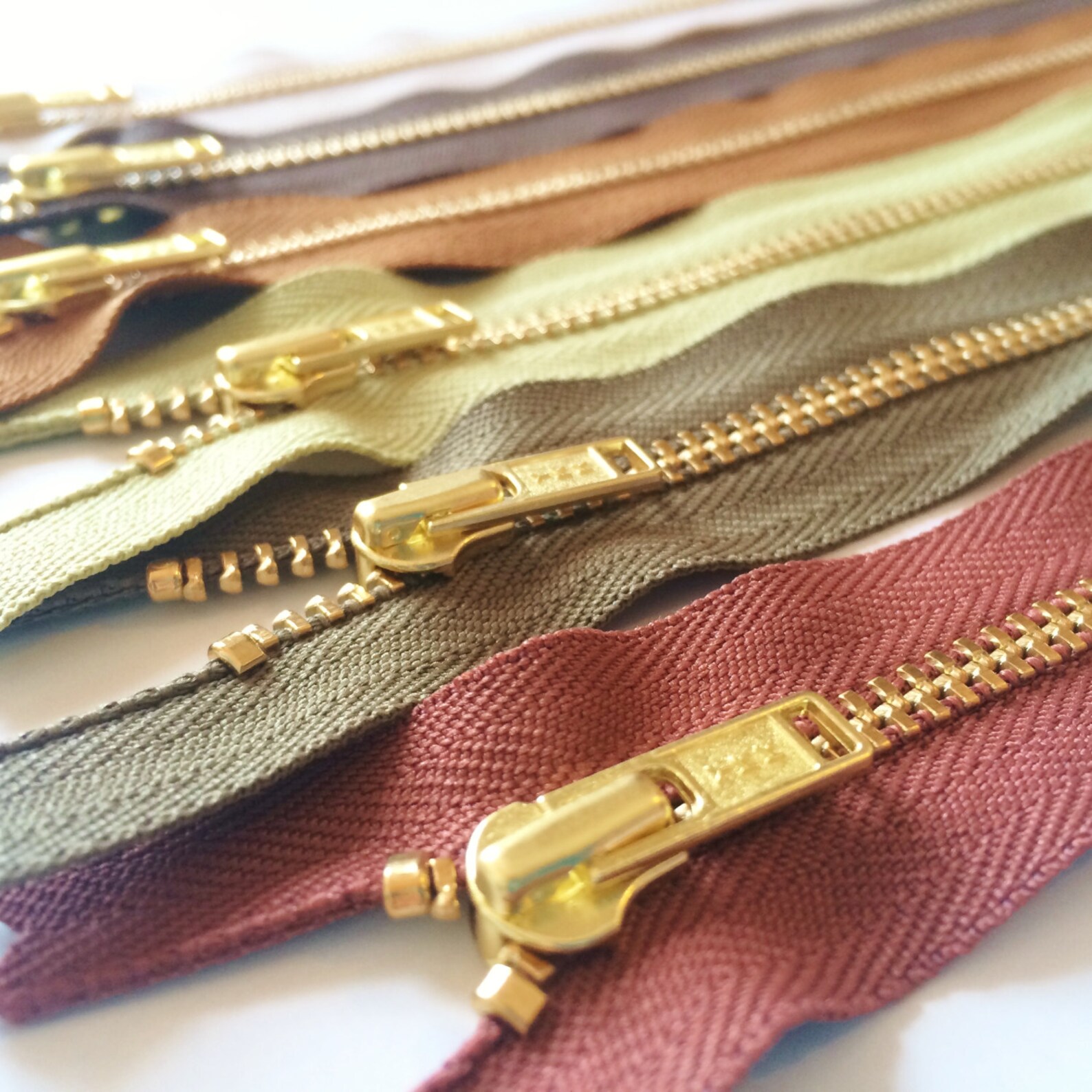 Metal Zippers 7 Inch Closed Bottom Ykk Brass Teeth Zips 14 - Etsy