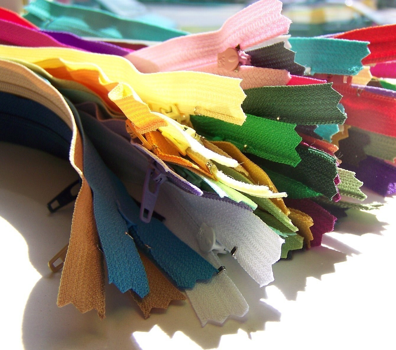 10 Mix and Match 7 Inch YKK Zippers Choose Your Own Colors Cherry Red ...