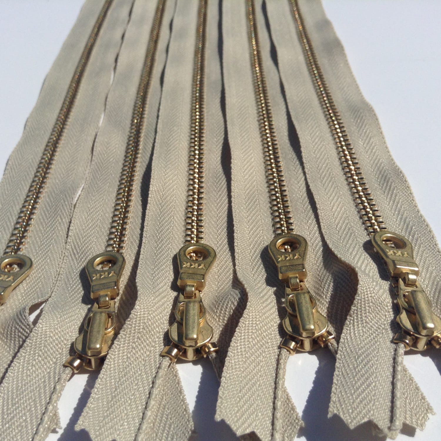 YKK Brass Gold Metal Donut Pull Zippers 5 Pieces 010 - Etsy