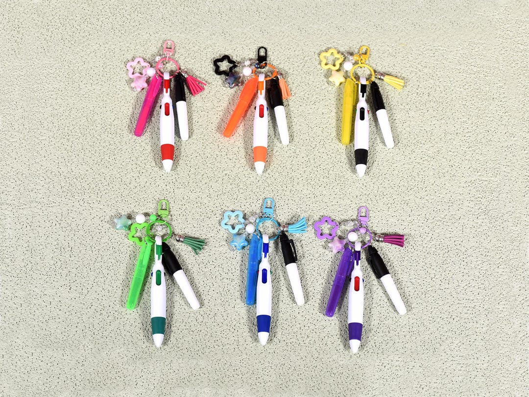 Mini Pen Keychain Set for Nurse, Pen Bag Charm, Cute Badge Reel ...