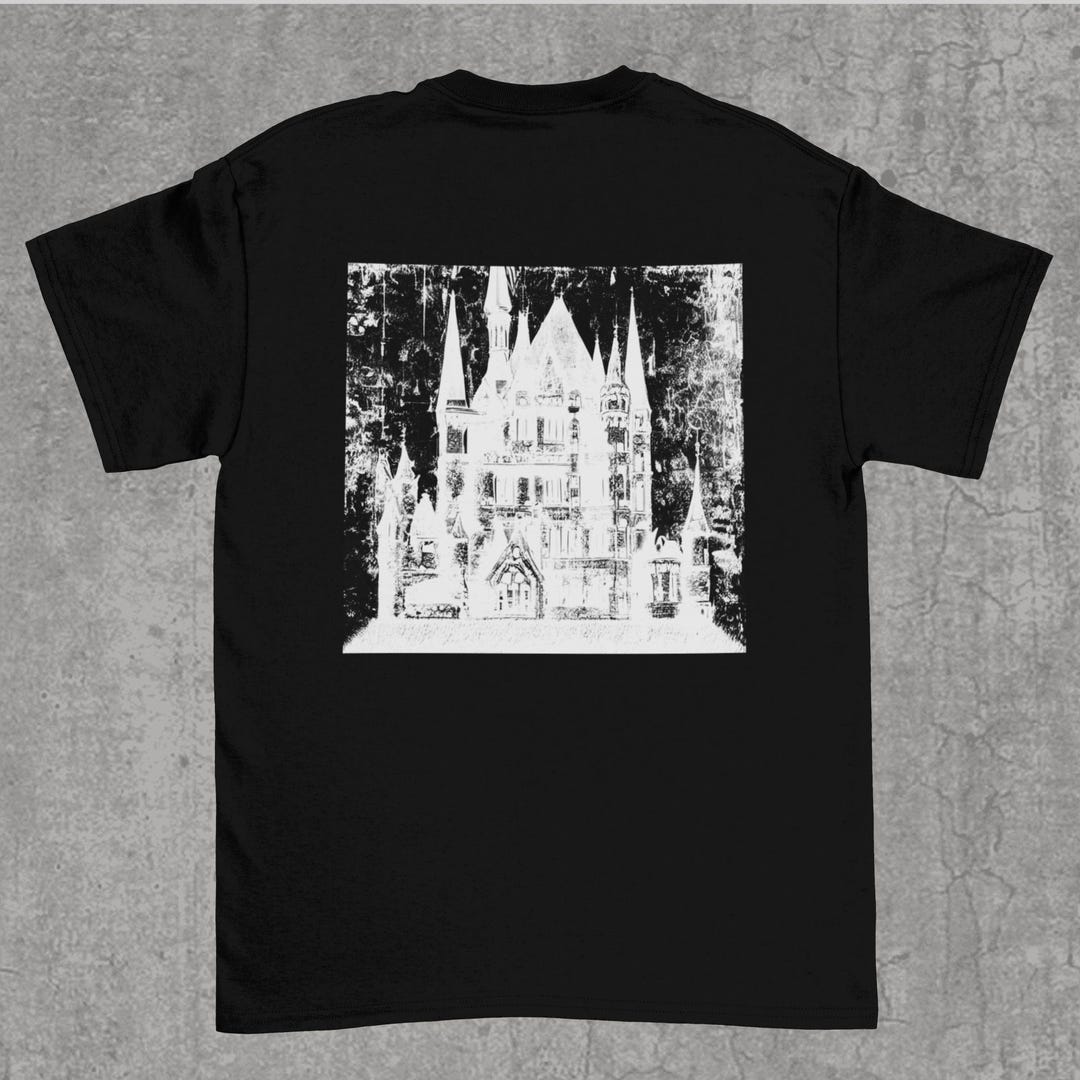 Vintage Retro Gothic Castle Tshirt, Emo Fantasy Graphic Tee, Cool ...