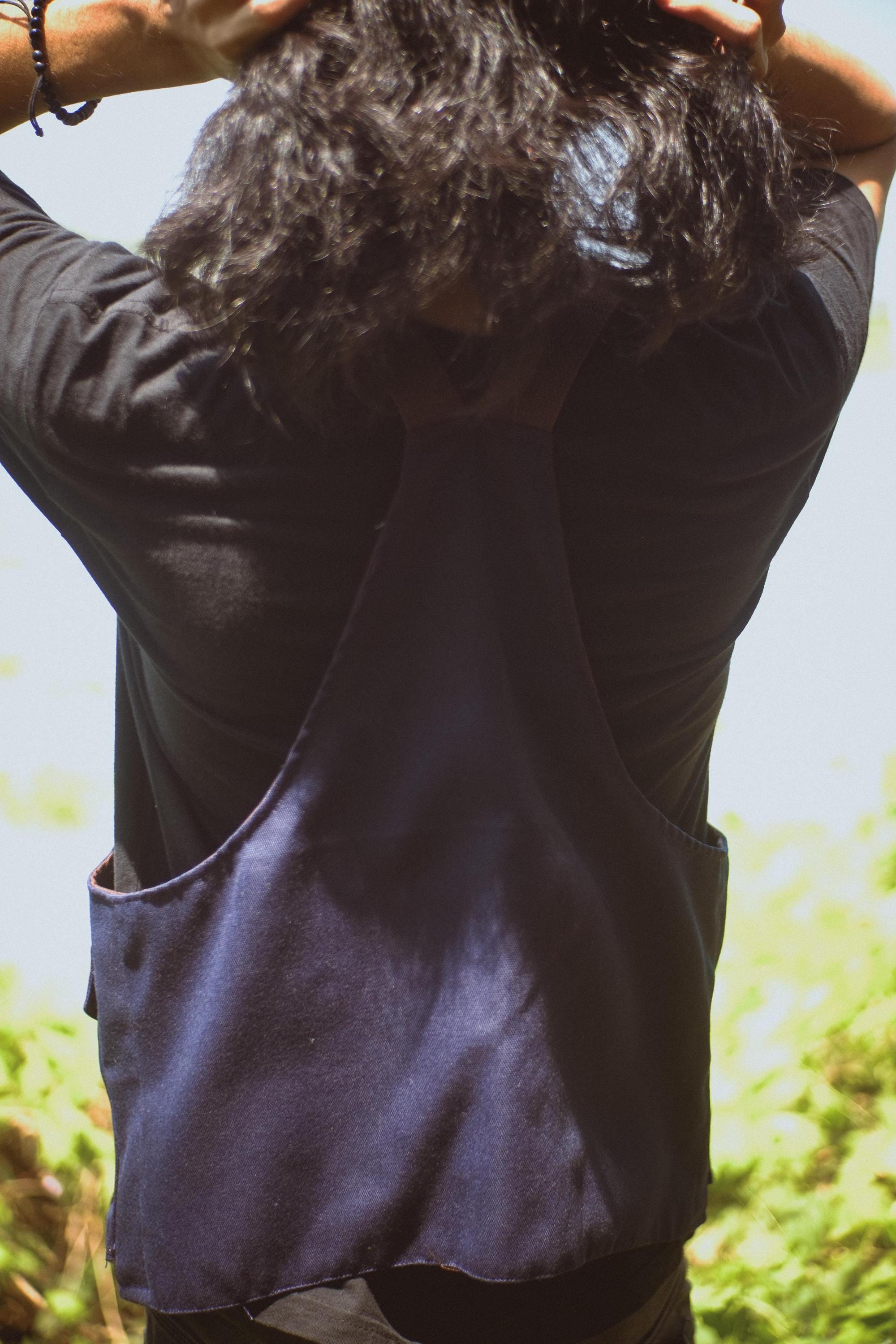 Men Utility Vest in Navy – Rugged Style, Timeless Design, Adventure ...