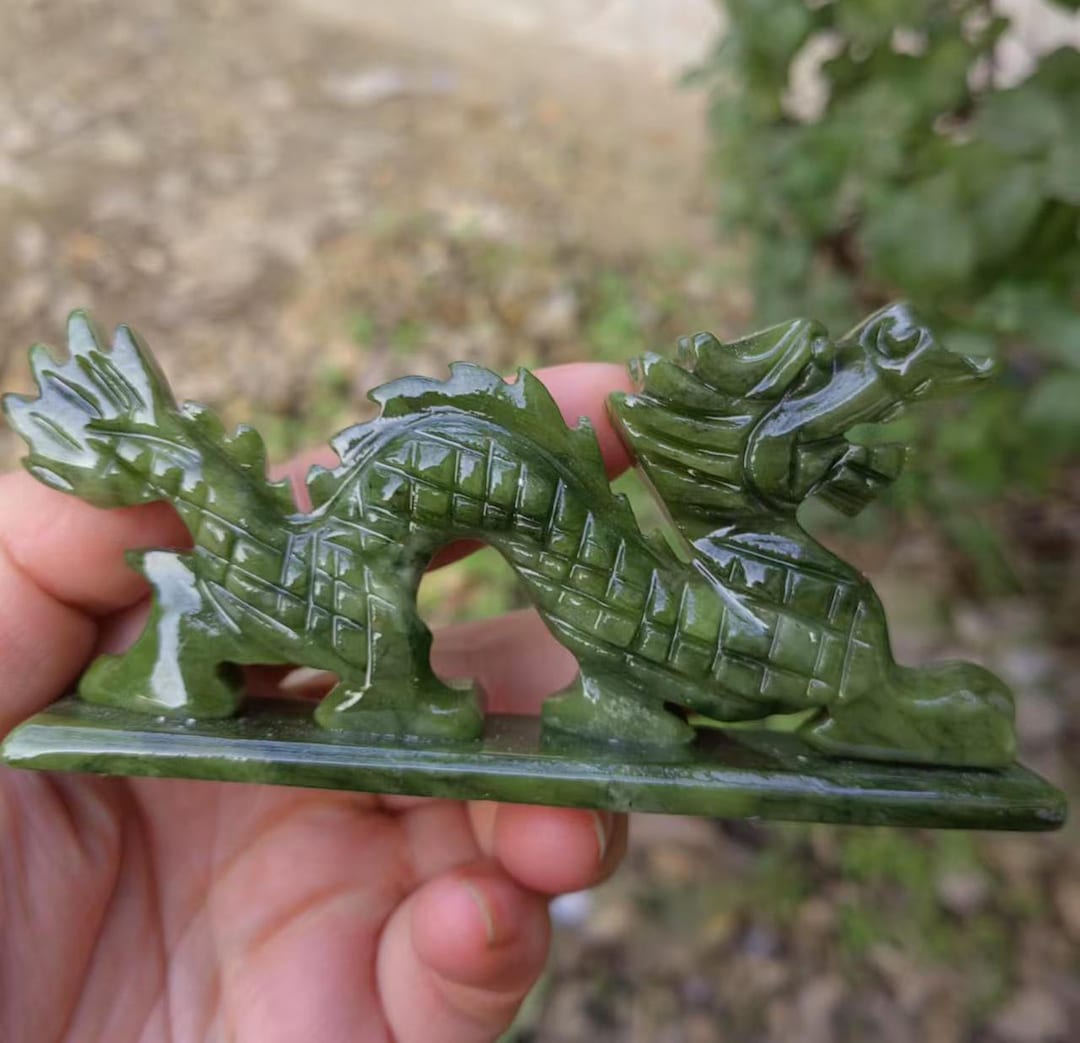 Natural Green Jade Dragon Statue, Fengshui Dragon Figure, Stone Hand ...
