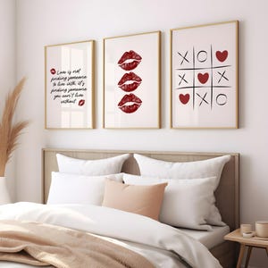 Trendy Retro Love Wall Art Set of 3 Trendy Aesthetic Burgundy Red Lips ...