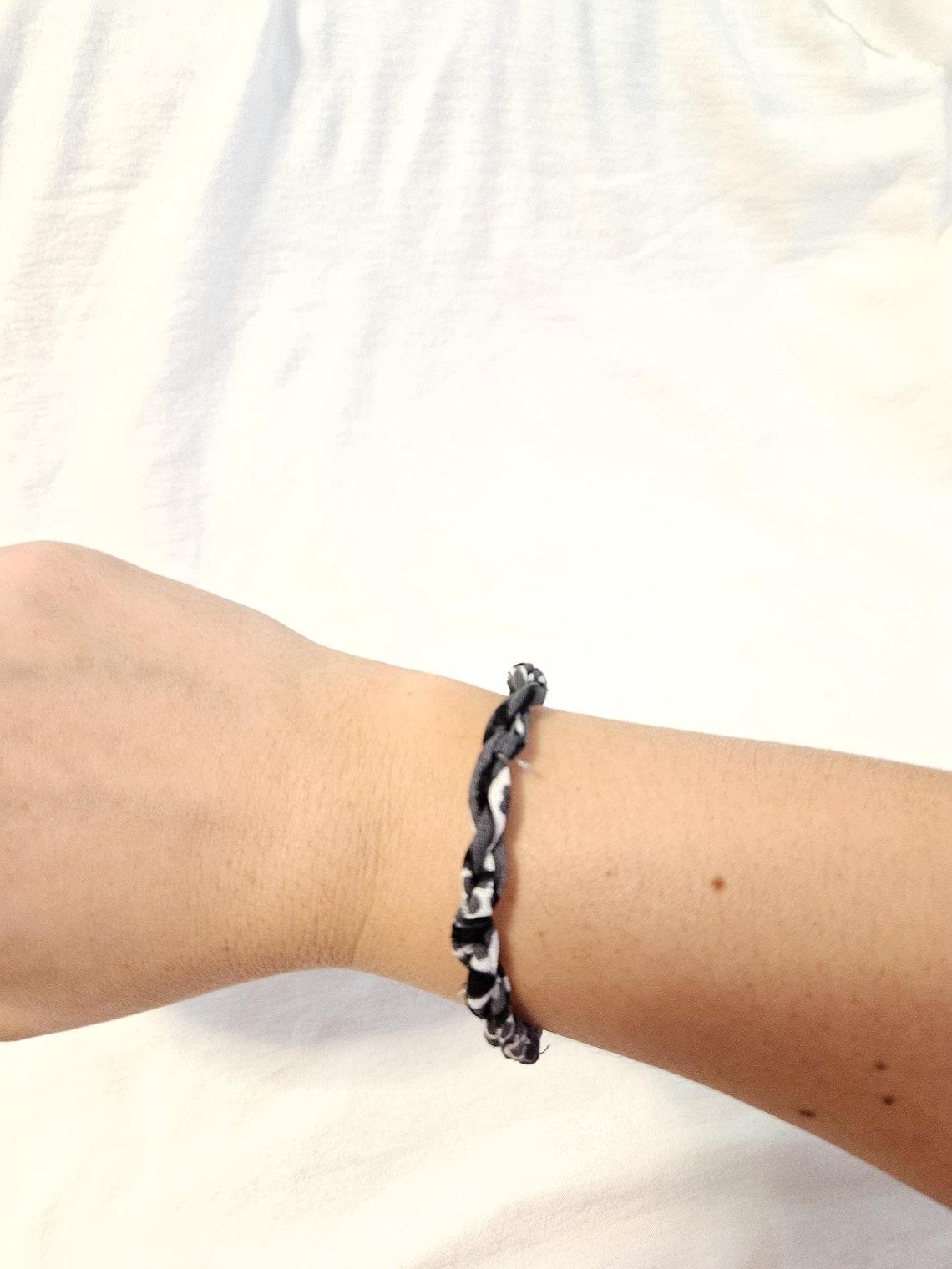 Outer Banks Bandana Bracelet, Twisted, Sarah Cameron Inspired, John B ...