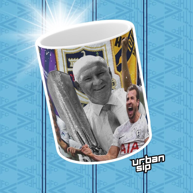 Tottenham Hotspur F.C. Mug: Iconic Players & Kits - Etsy