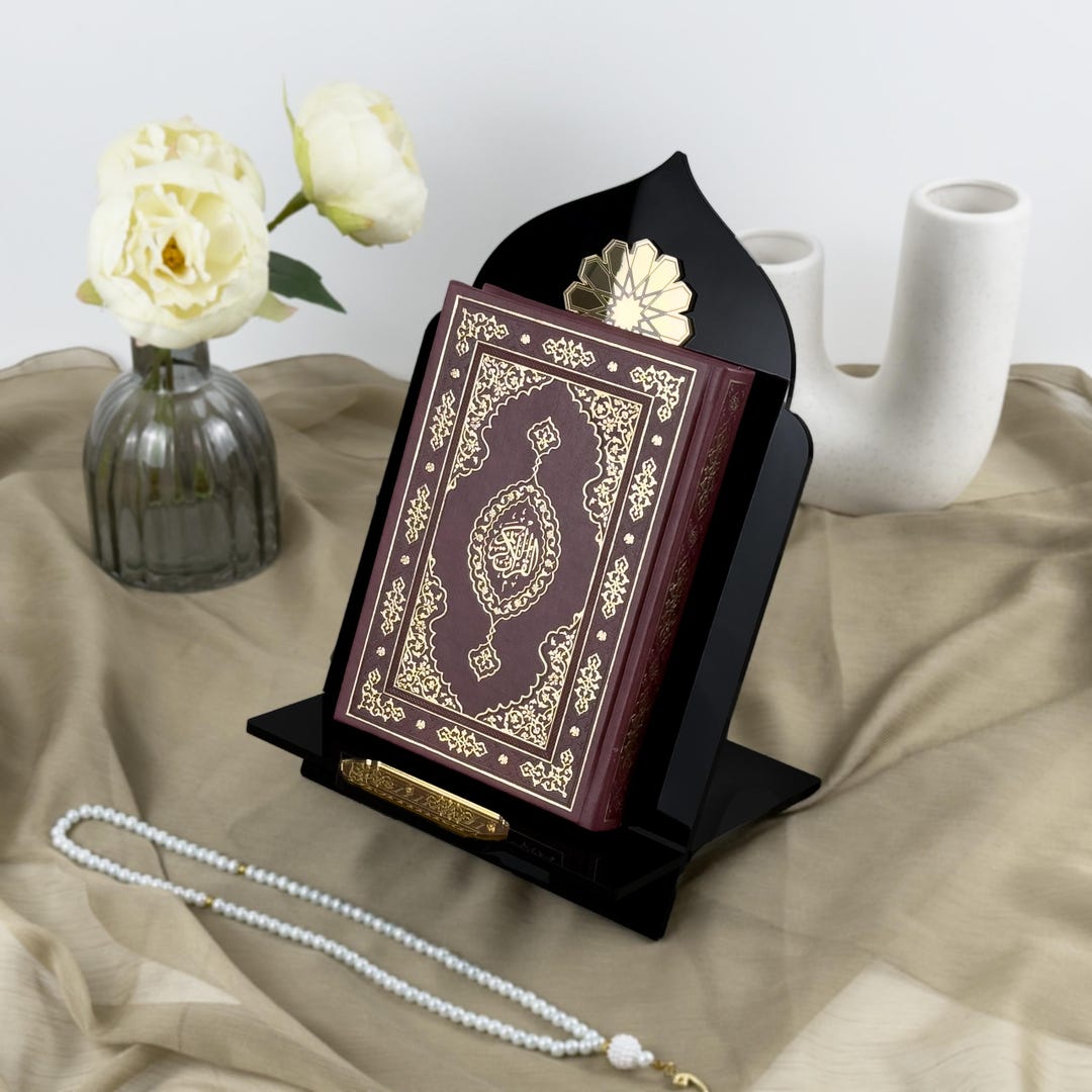 The Perfect Quran Holder, Vertical Elegant Stand for Quran, Ramadan ...