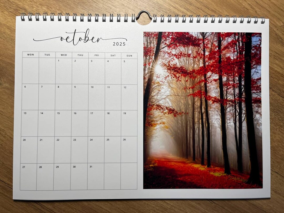 Four Season Calendar A4 2025 Photo Wall Present Design Waves Family ...