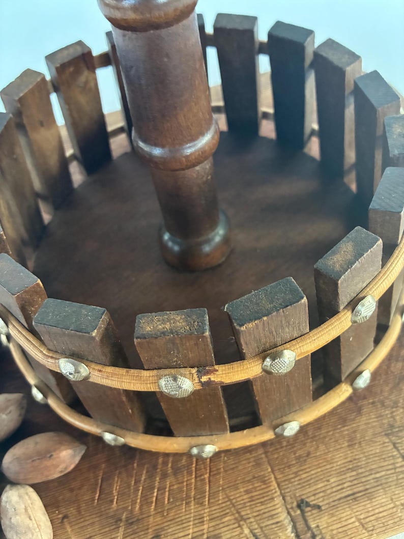 Nut Bowl With Built in Turn Screw Cracker - Etsy