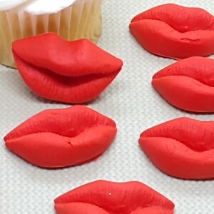 Red Lips Fondant Cupcake Toppers, Edible Kiss Decorations (12) - Etsy