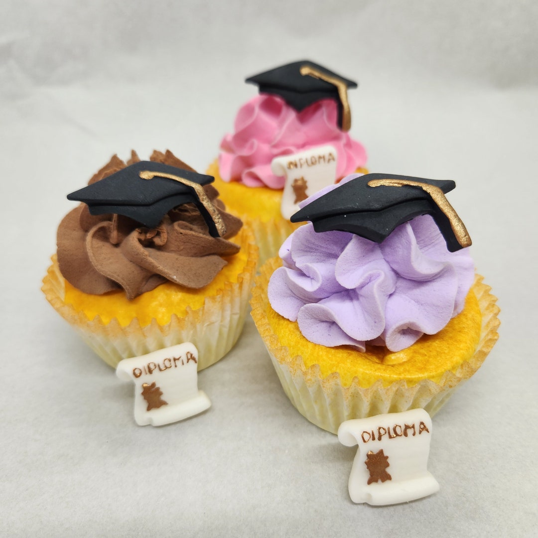 Graduation Fondant Cupcake Toppers 12 Cake Decorations Edible Hats ...