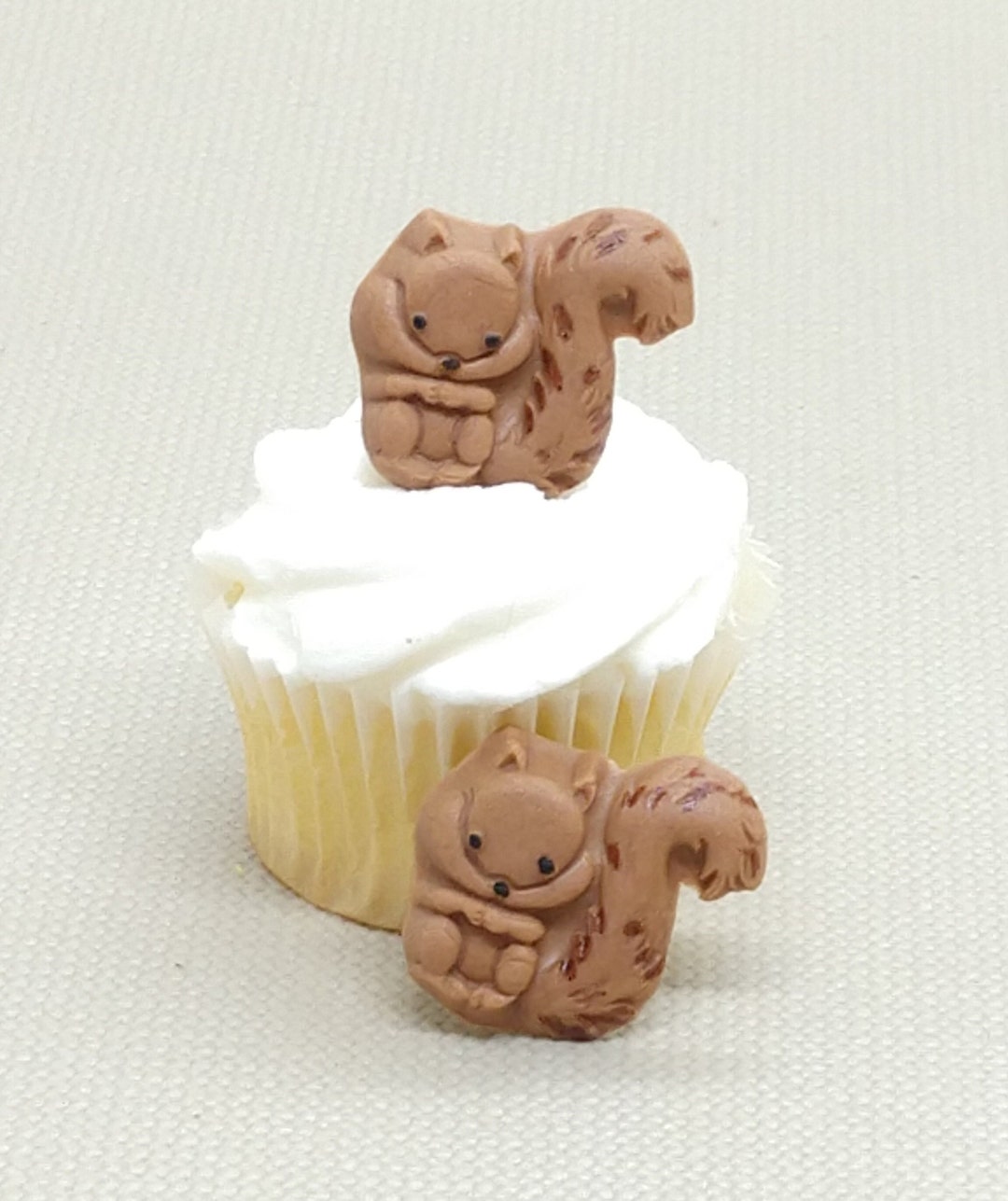 Fondant Cupcake Toppers 12 Brown Squirrels Edible Cake Decorations ...
