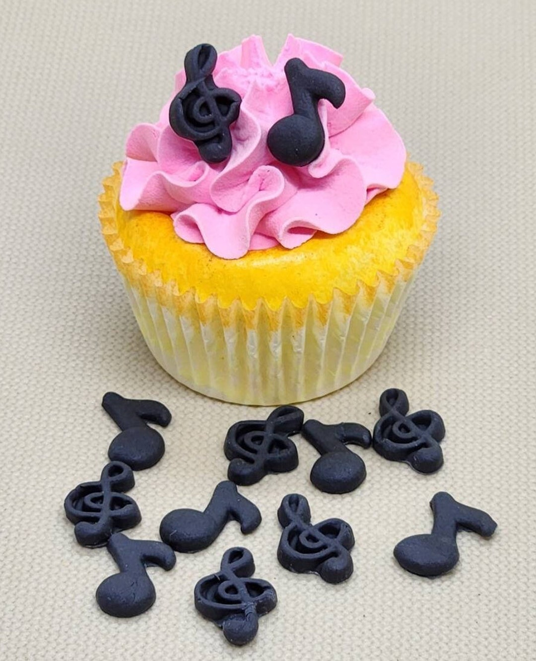 Music Notes G Clef Symbol Fondant Cupcake Toppers 12 Cake Decorations ...