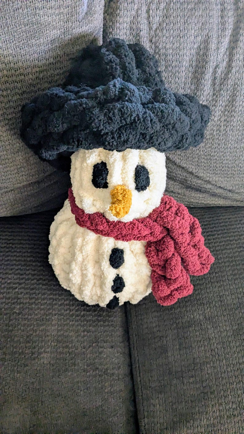 Handmade Chunky Knit Snowmen Pillows - Etsy